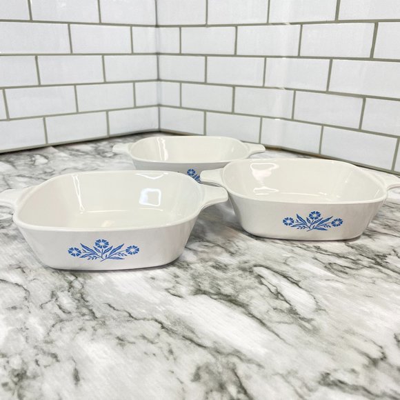 Corningware | Kitchen | Vintage Corning Ware Cornflower Blue 34 C ...
